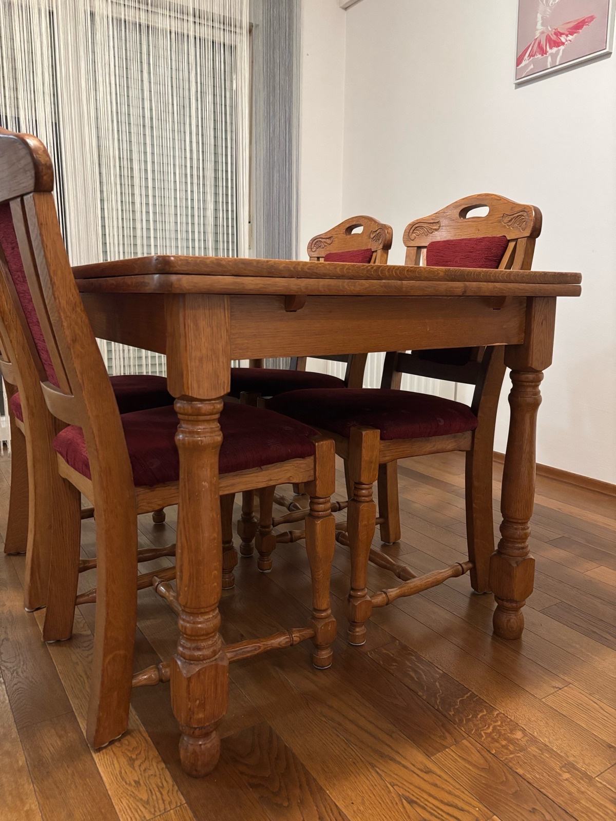 Blagovaonski stol i stolice