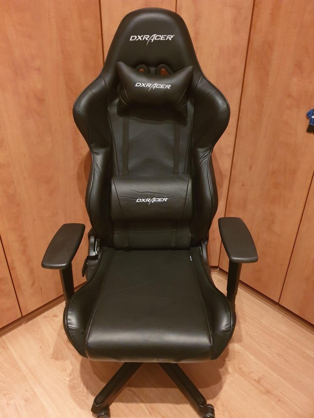 DX Racer Racing stolica