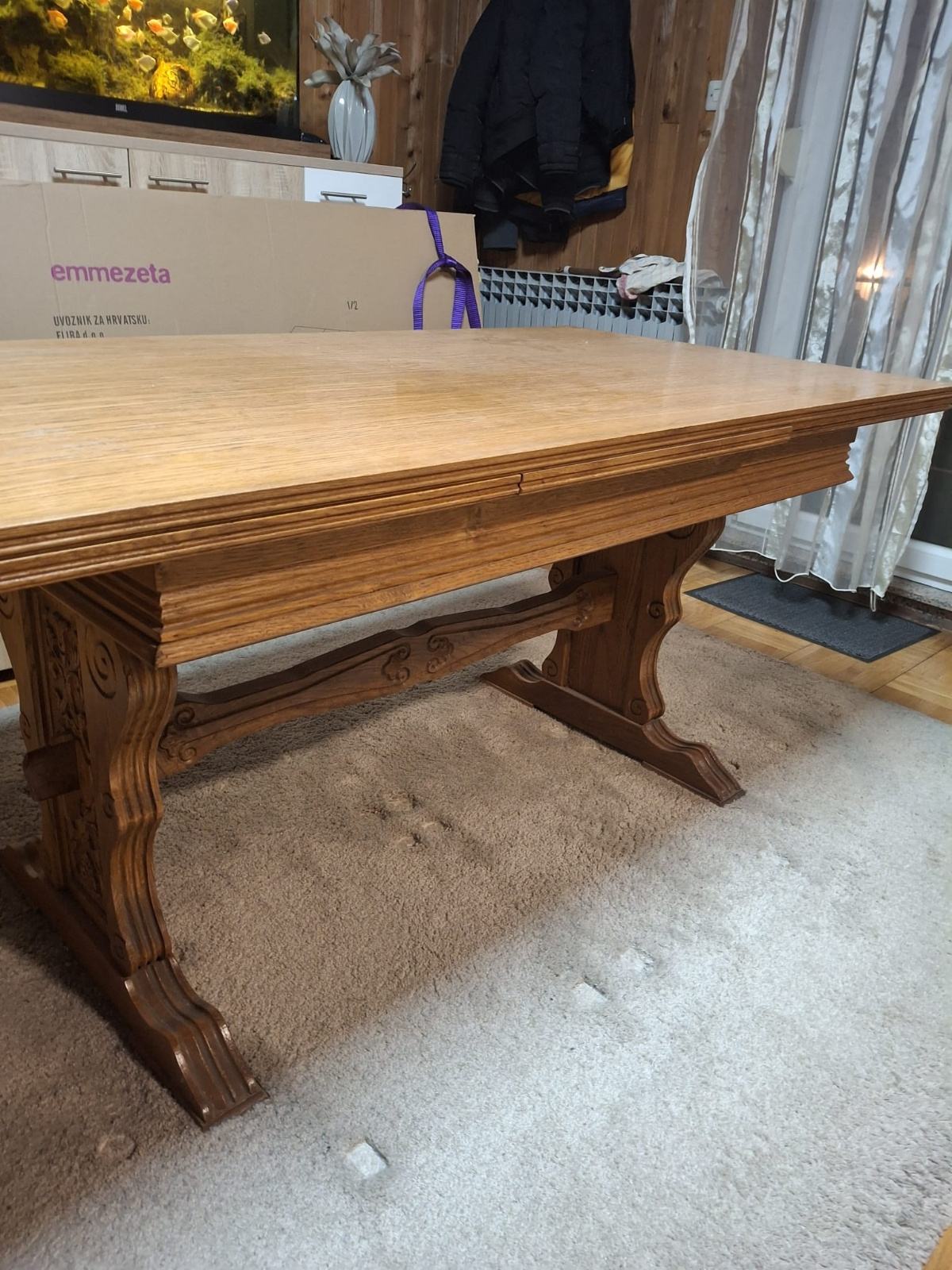 stol hrastov puno drvo