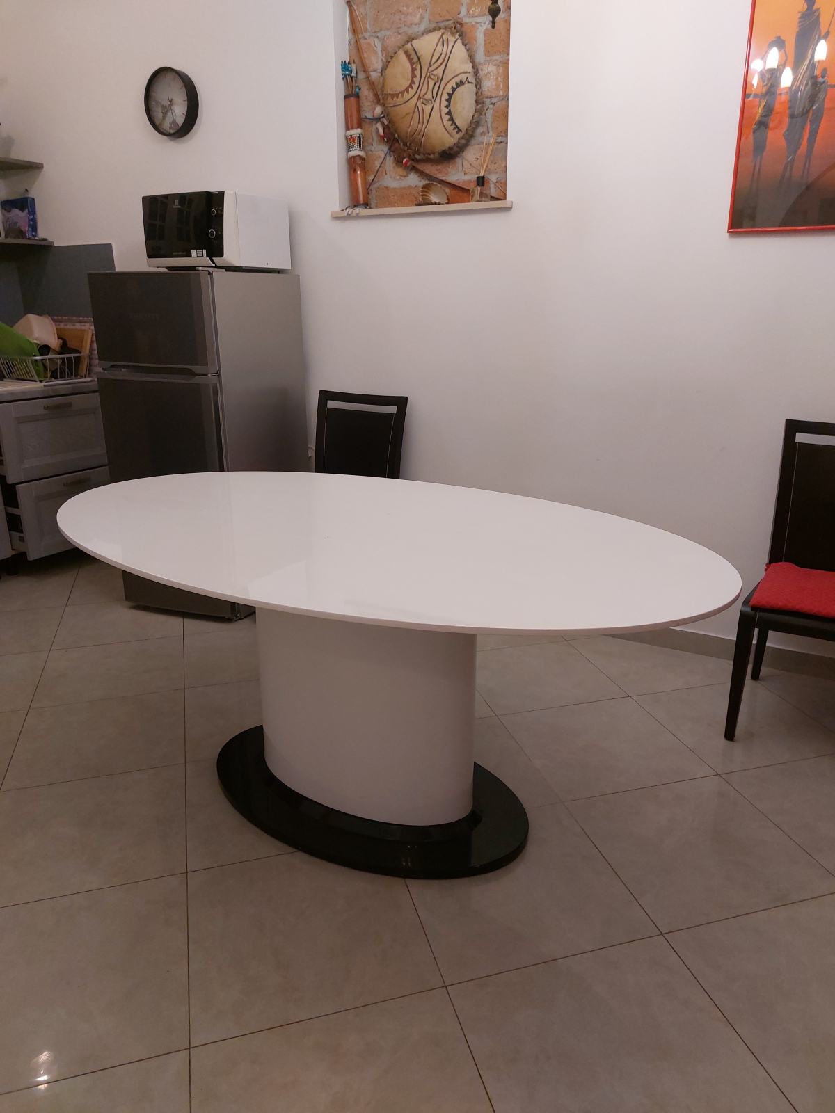 Stol ovalni 180 cm