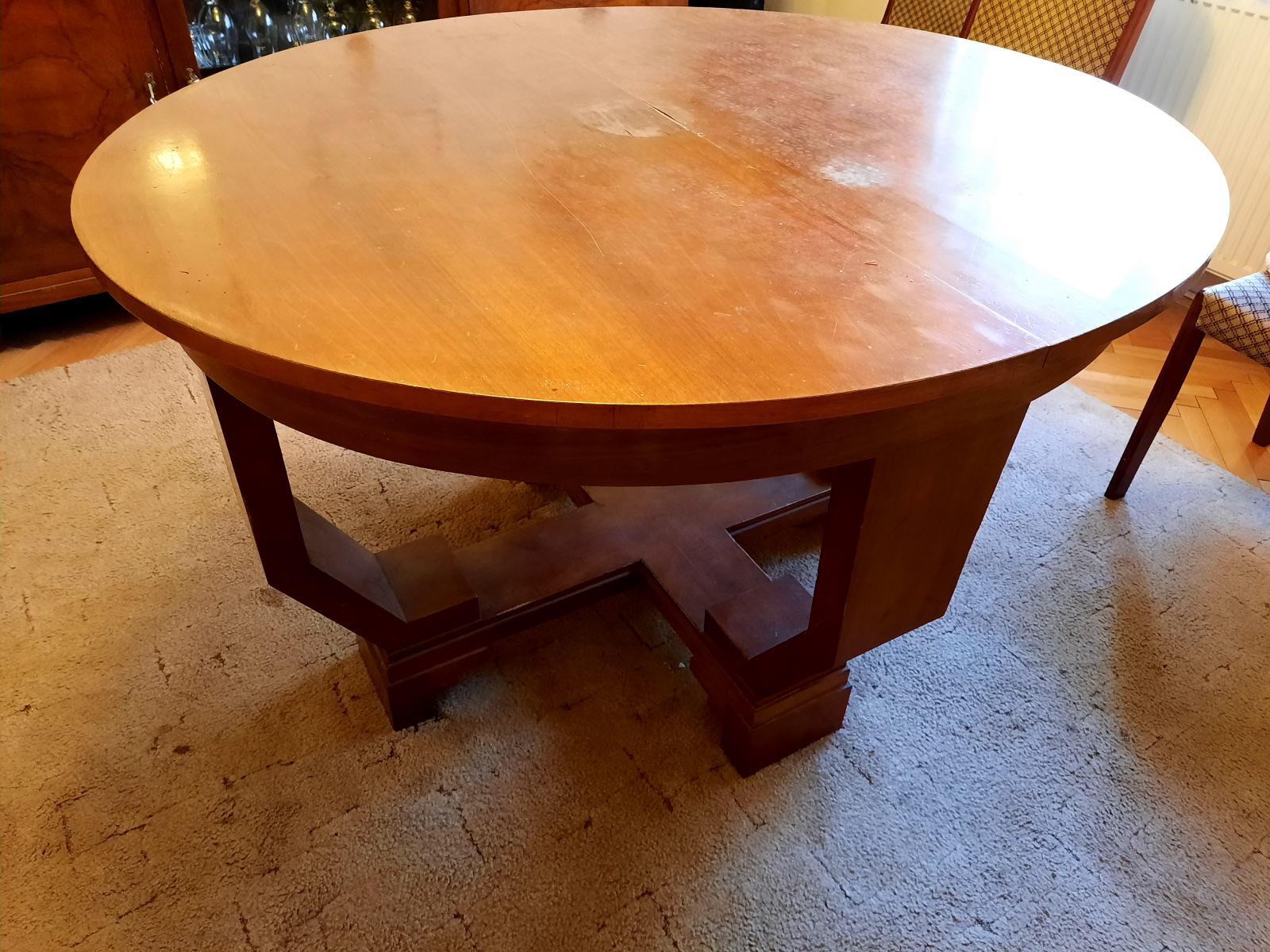 Stol, puno drvo, okrugli, veliki, stilski