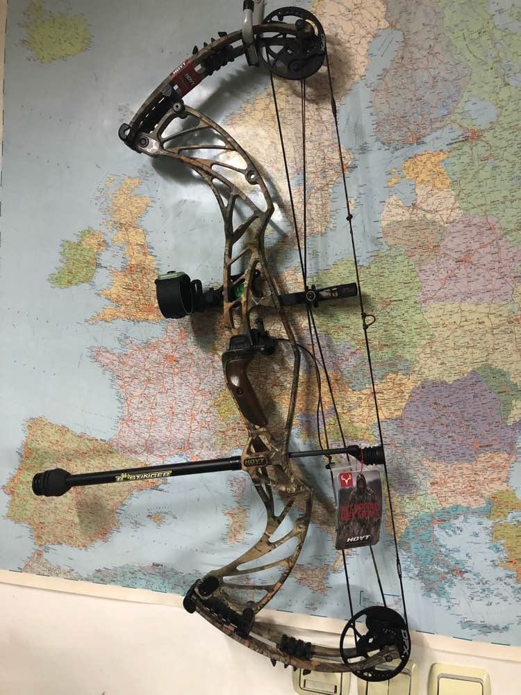 Hoyt Pro Defiant 34 compound-složeni lovački luk
