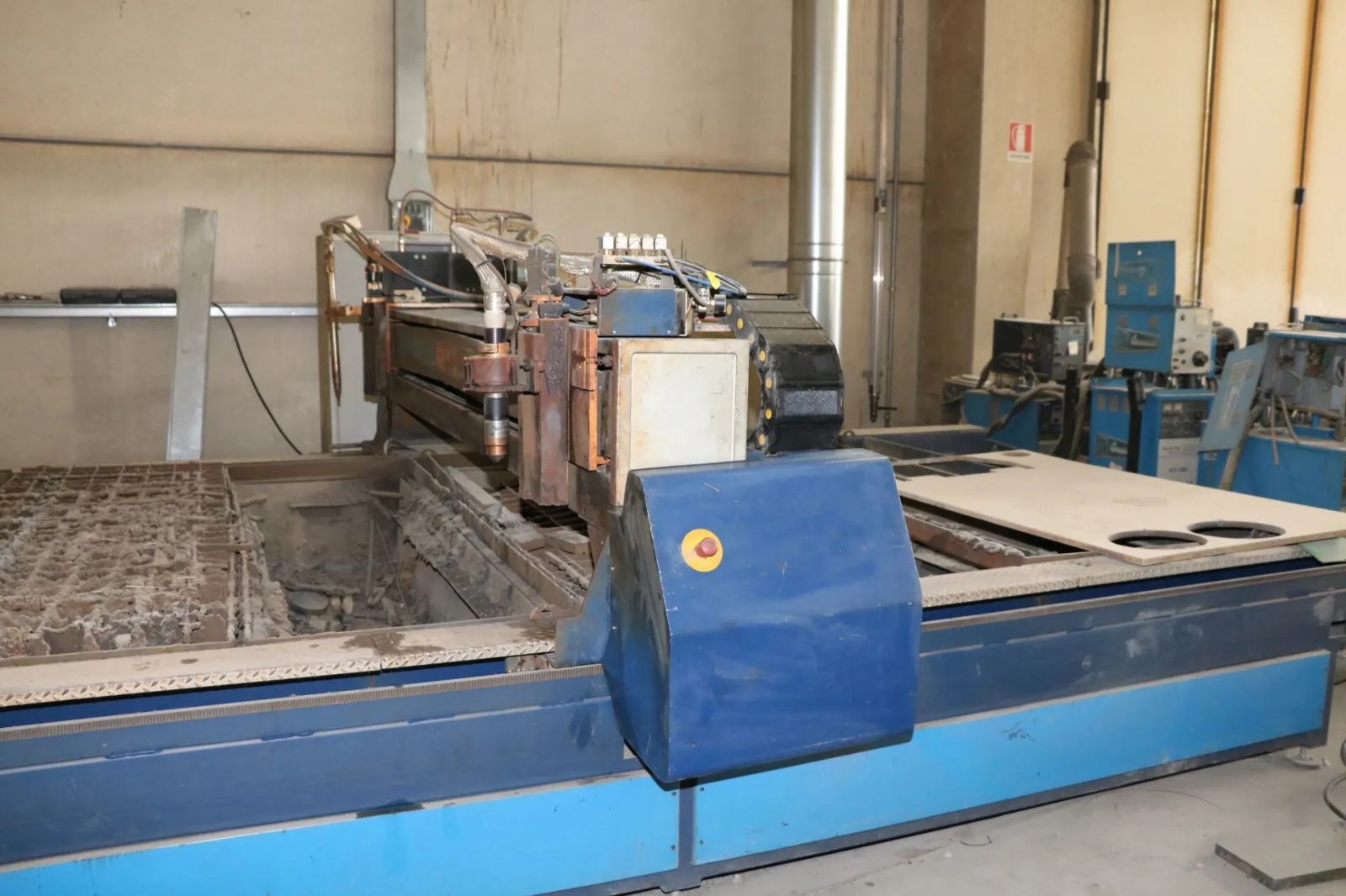 CNC PLAZMA CUTTING MACHINE TECHNO W.M. OPTIMA 2500 X 12000