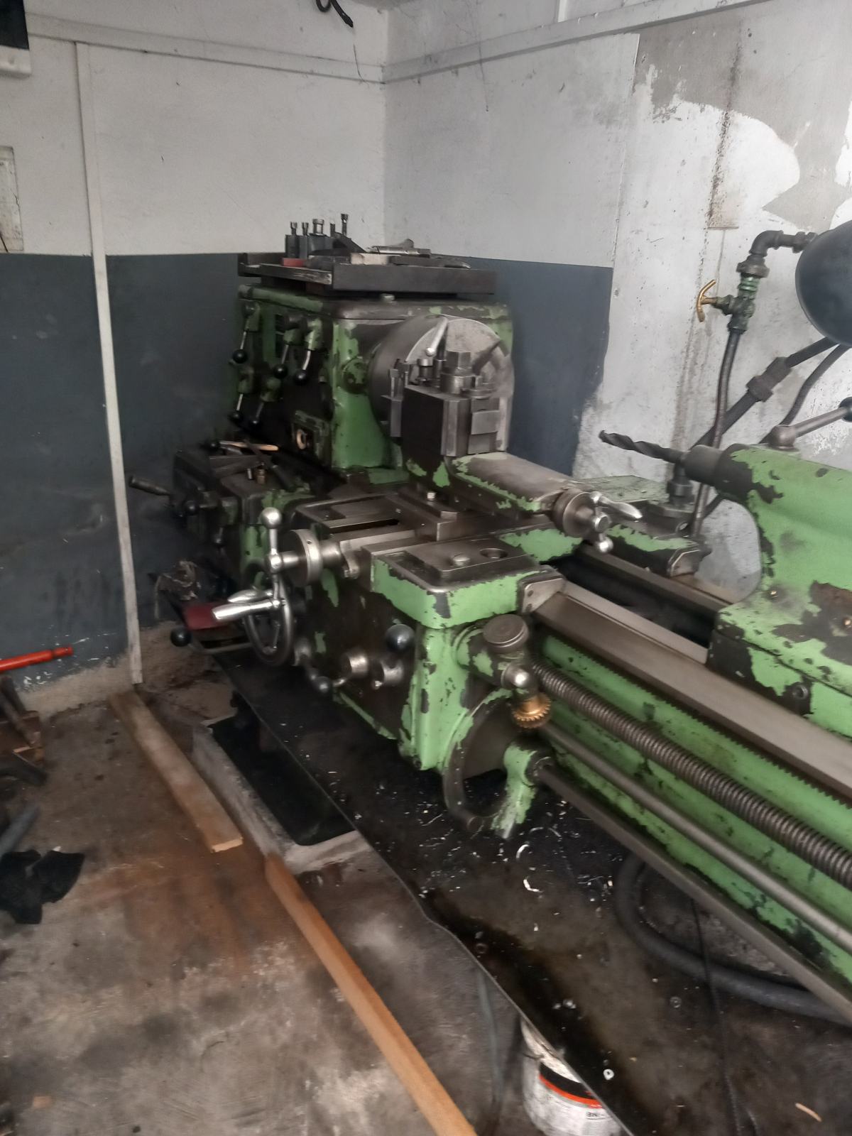 Tokarski stroj, TES 2 , Prvomajska