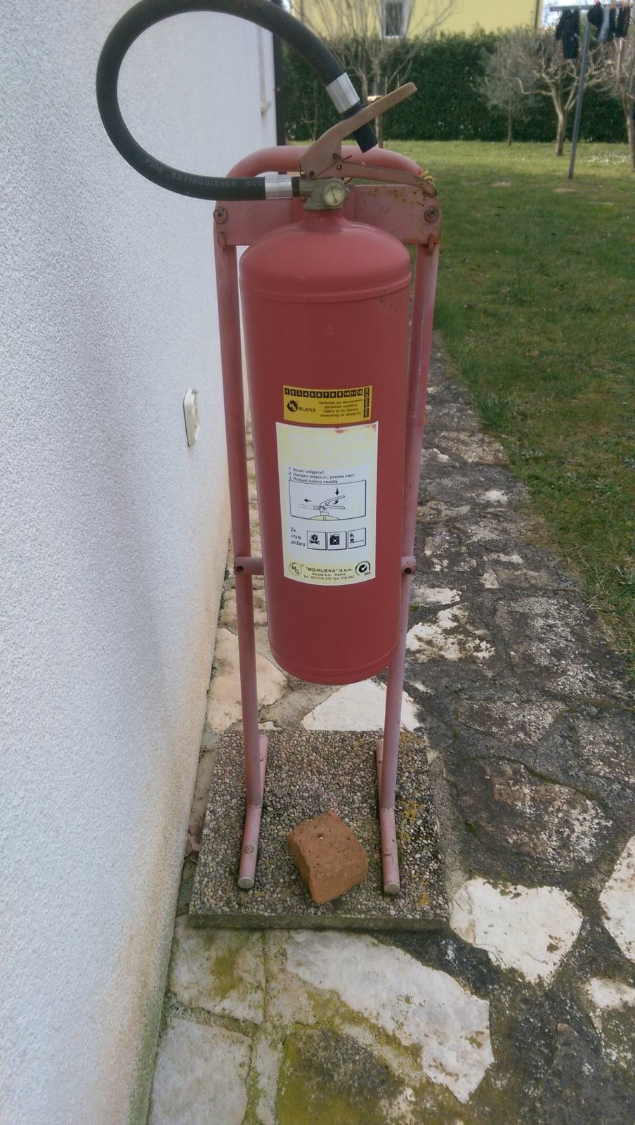 aparat za gasenje vatre