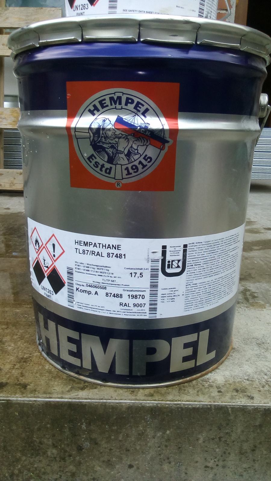 HEMPEL dvokomponentna boja