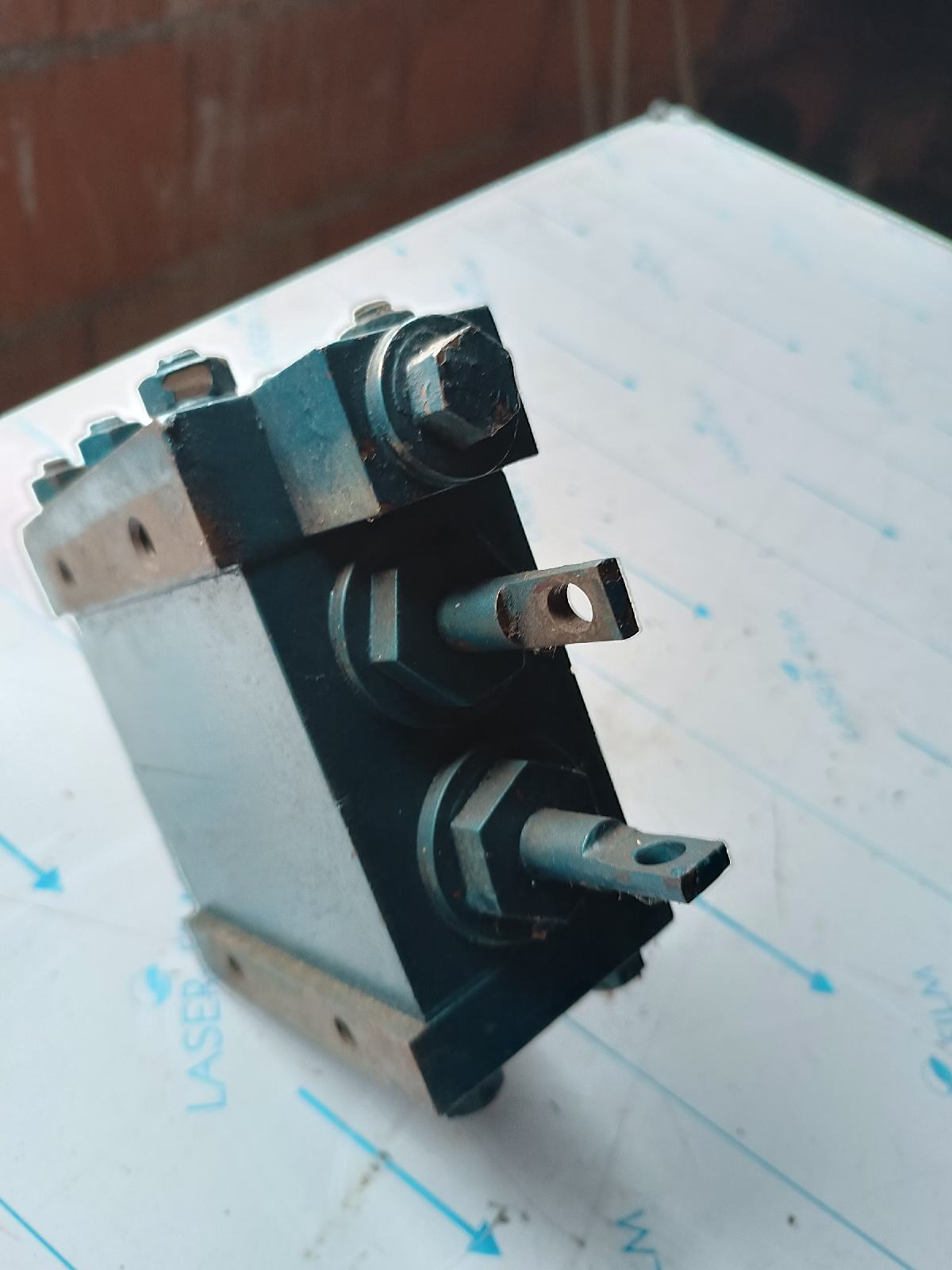 hidraulični razvodnik