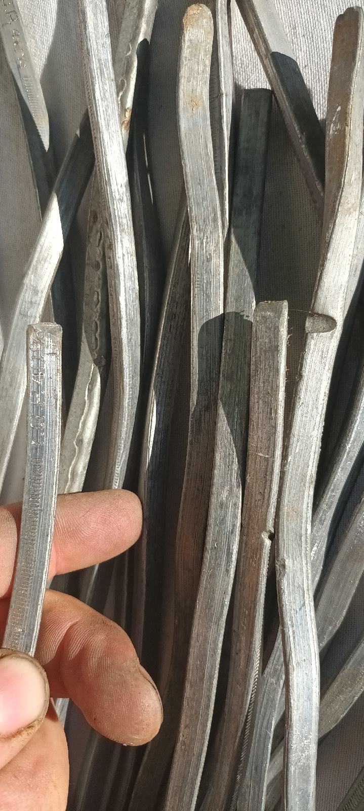 kositar 40% jedno 4 do 5 kg