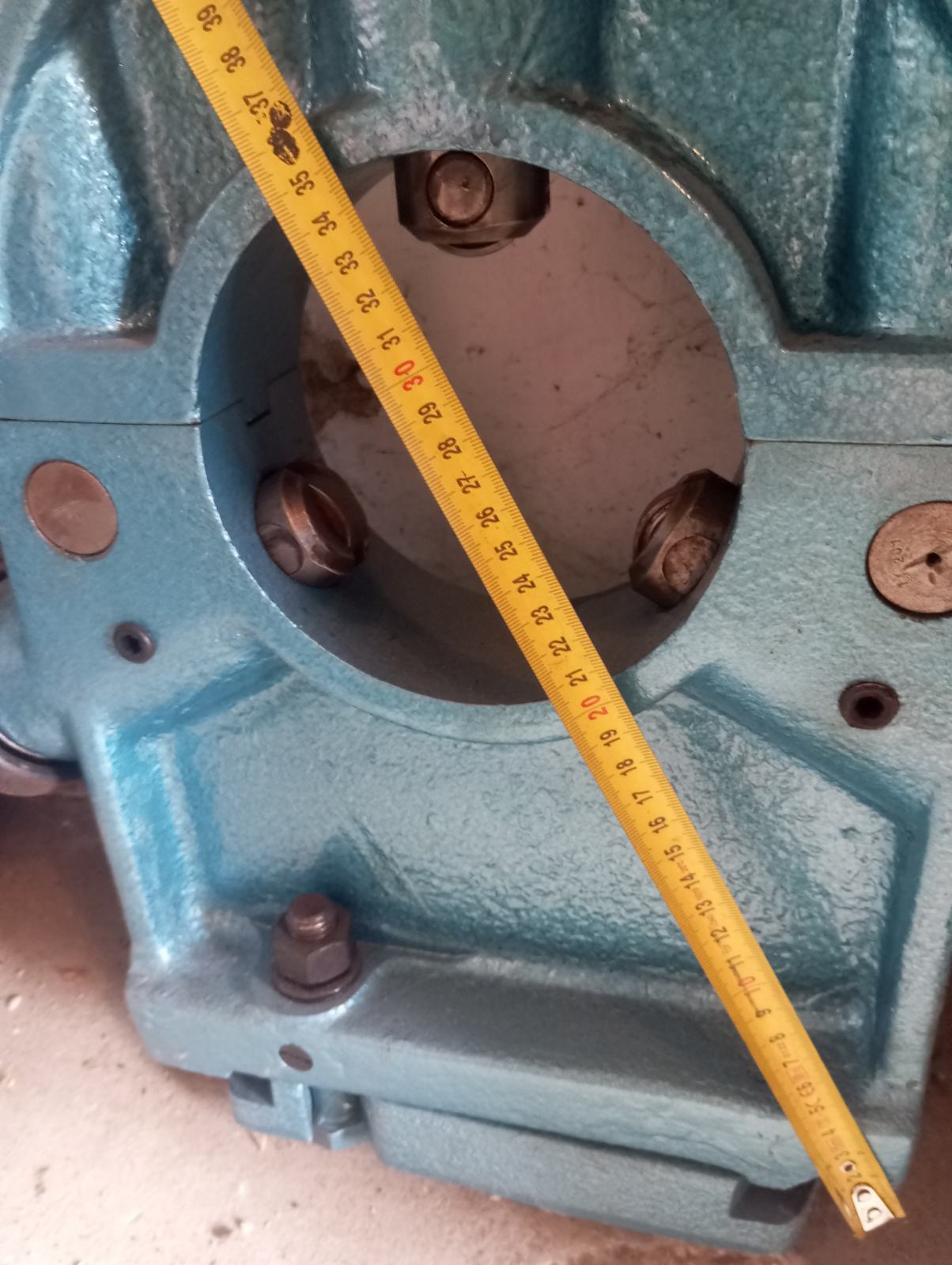 Lineta za tokarski stroj