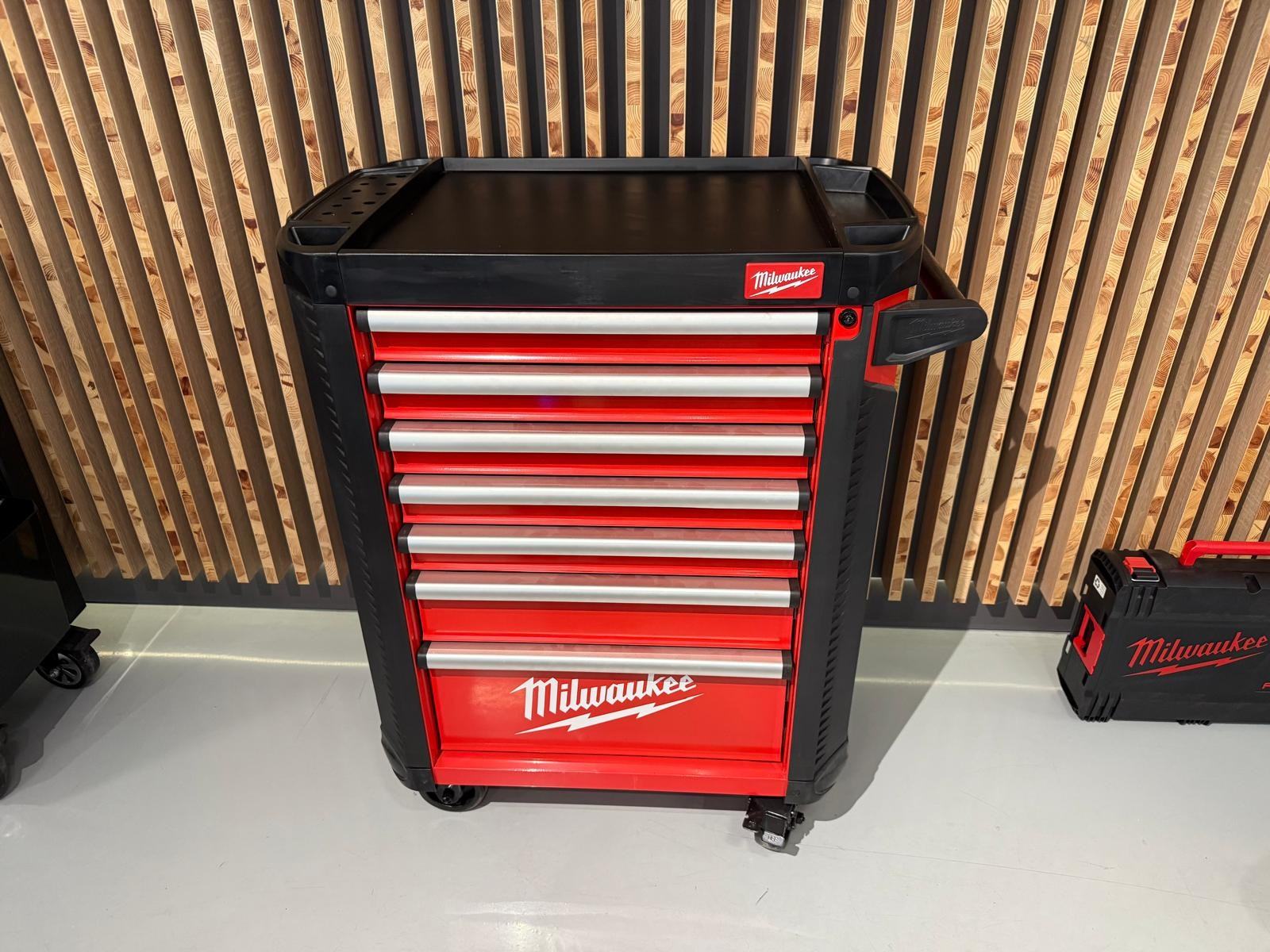 Milwaukee radionička kolica s alatom