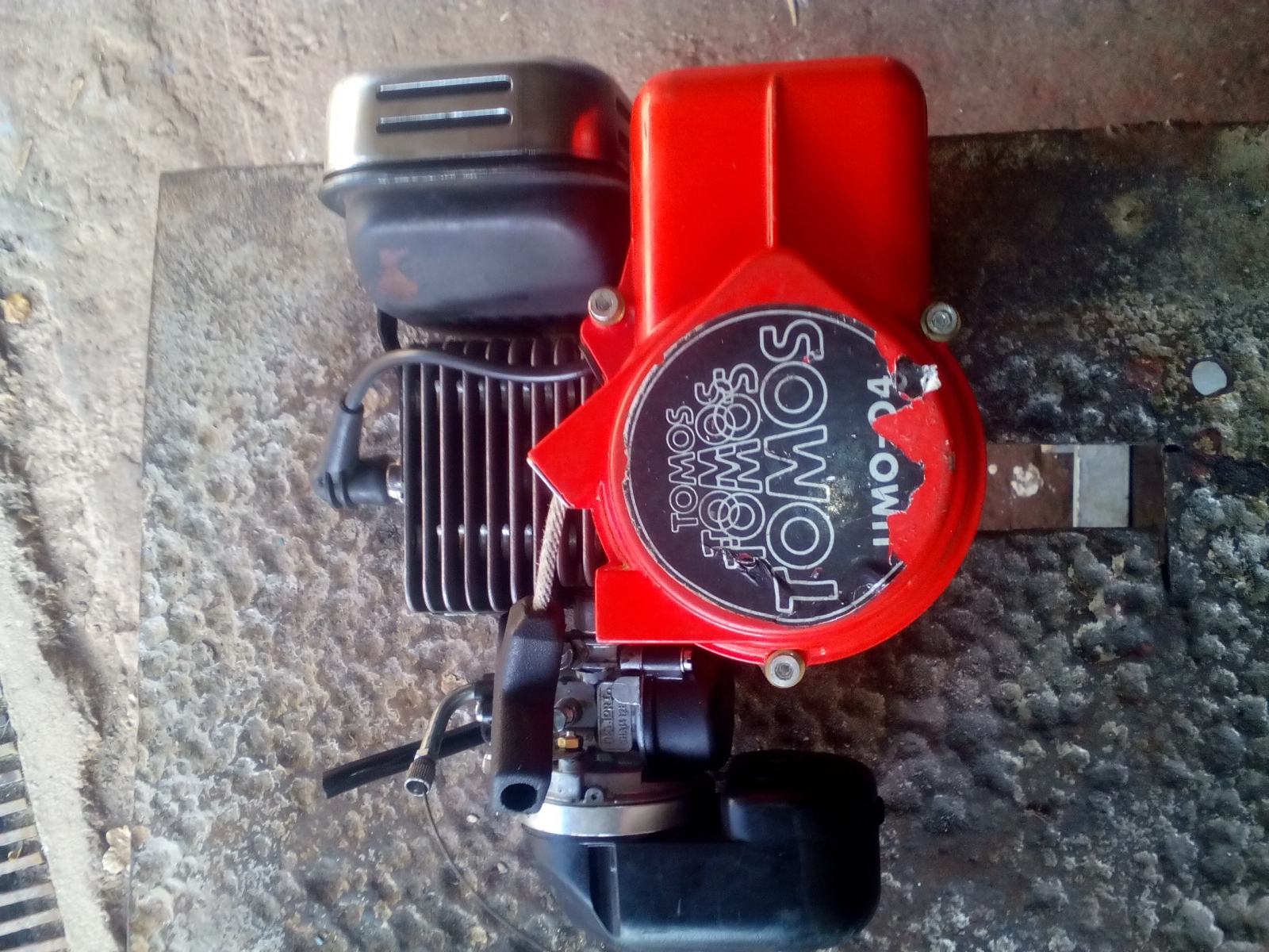 Motor tomos UMO 04