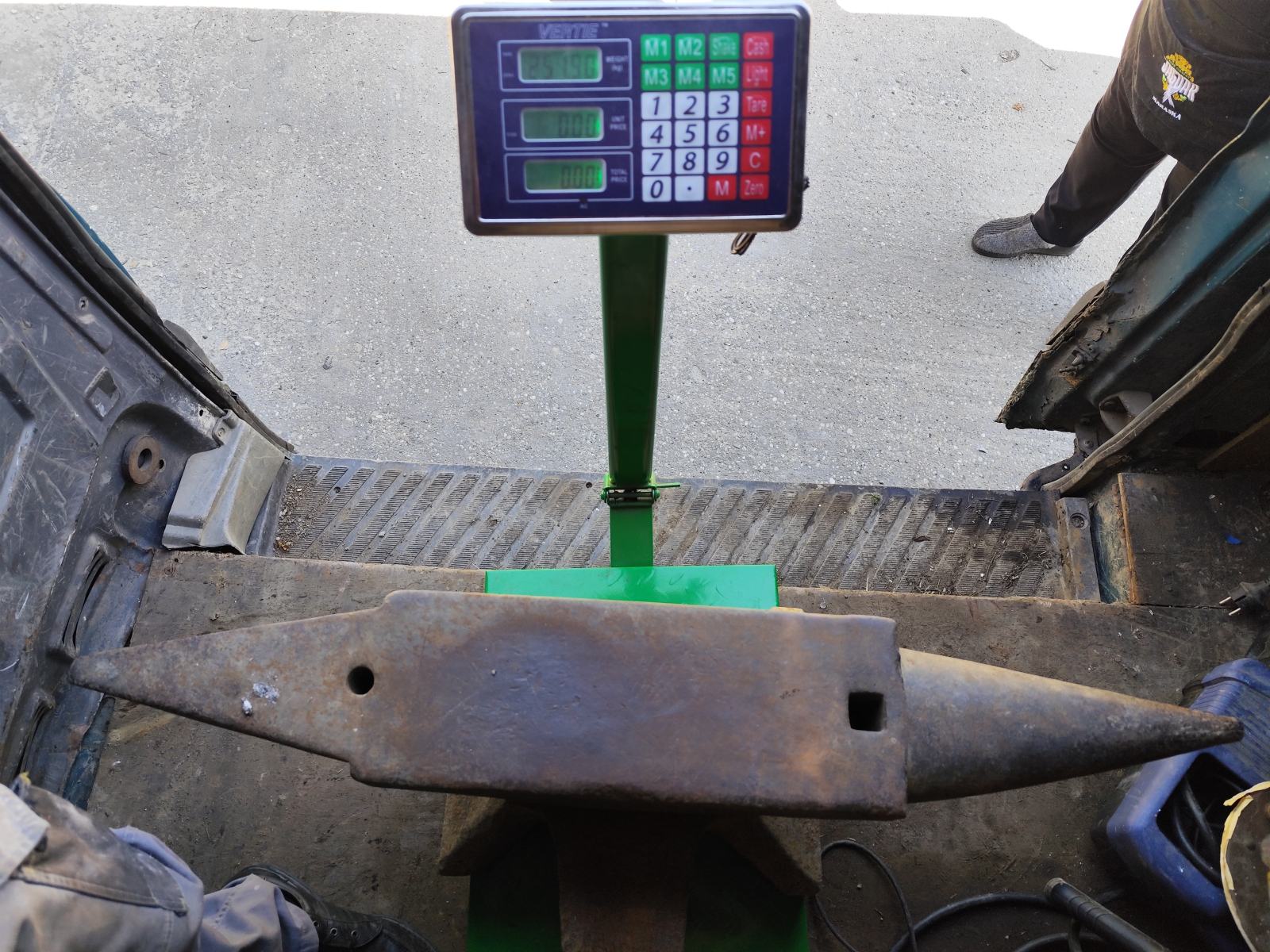 Nakovanj veliki 251 kg