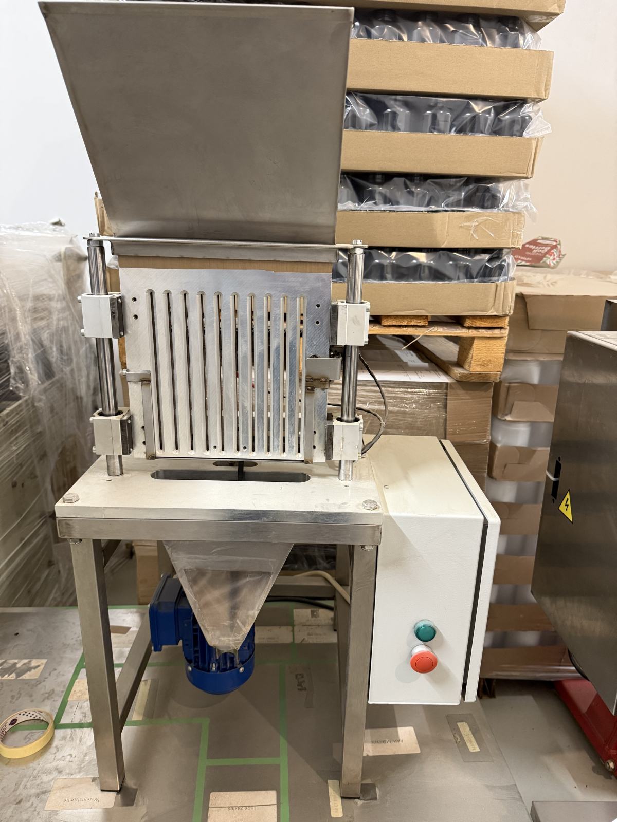 Pakerica pakirni stroj kapsule