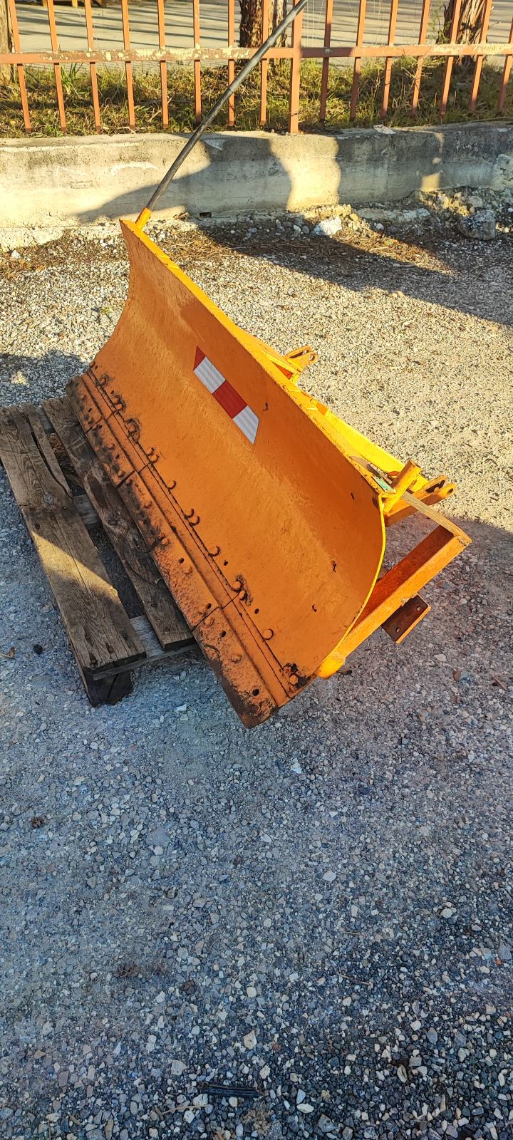 RALICA ZA SNJEG (rabljena)