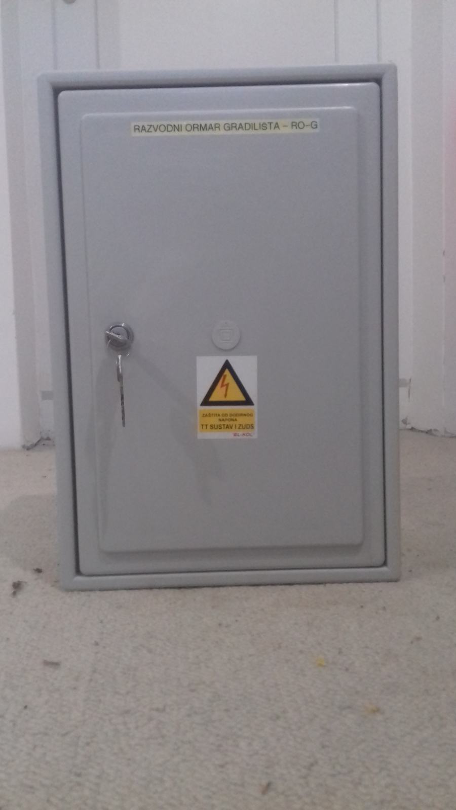 Razvodni ormar gradilišta (privremeni ormarić za struju)