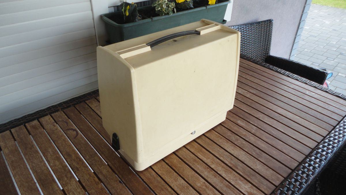 Šivača mašina SINGER 274C