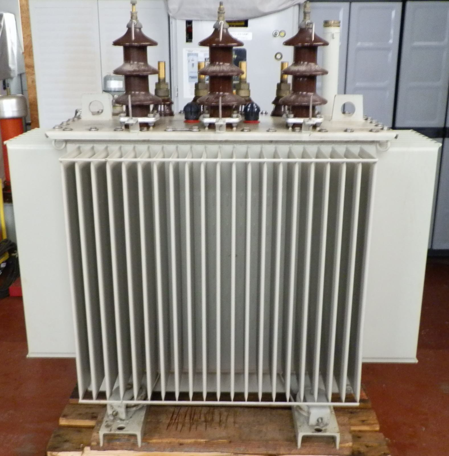 TROFAZNI ULJNI TRANSFORMATOR 630 kVA