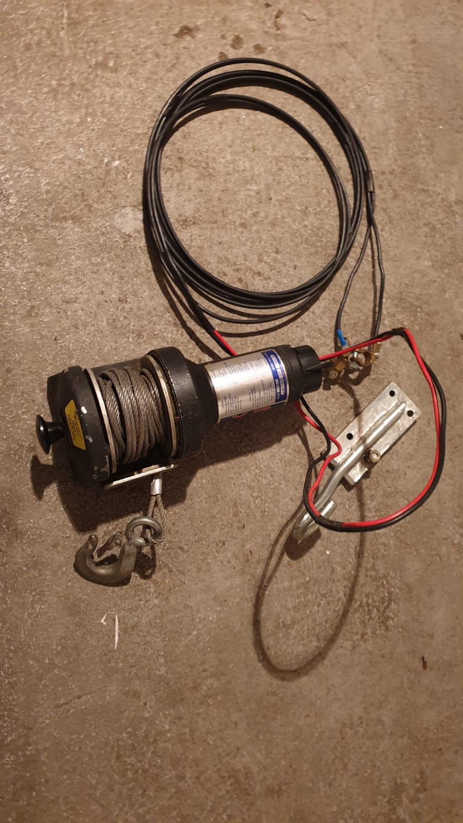 Vitlo Superwinch X2 - 1,360 kgs/12V - model 1208