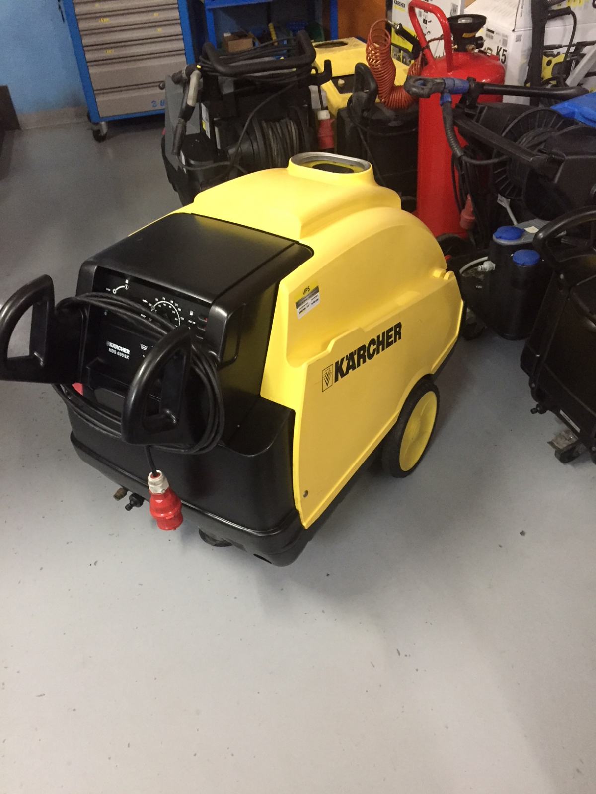 Visokotlačni perač (miniwash) Karcher HDS 695 S