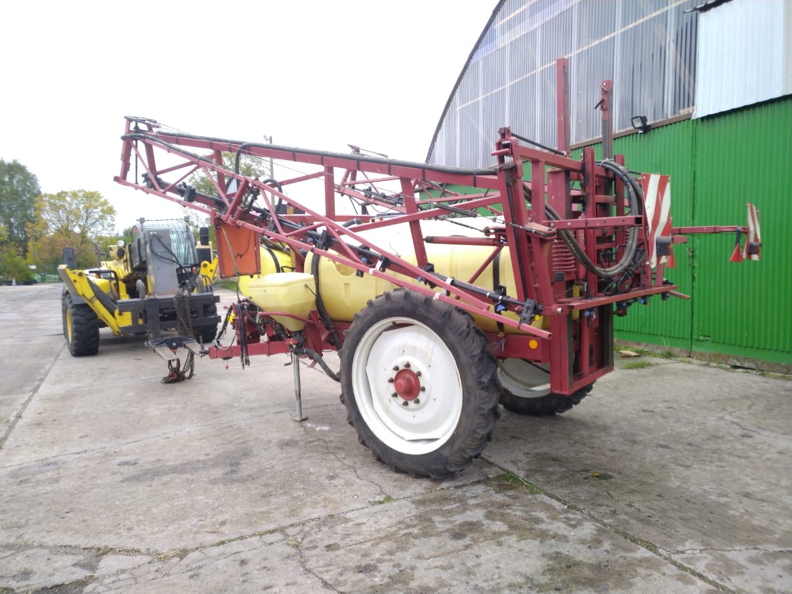 Prskalica hardi 2000L