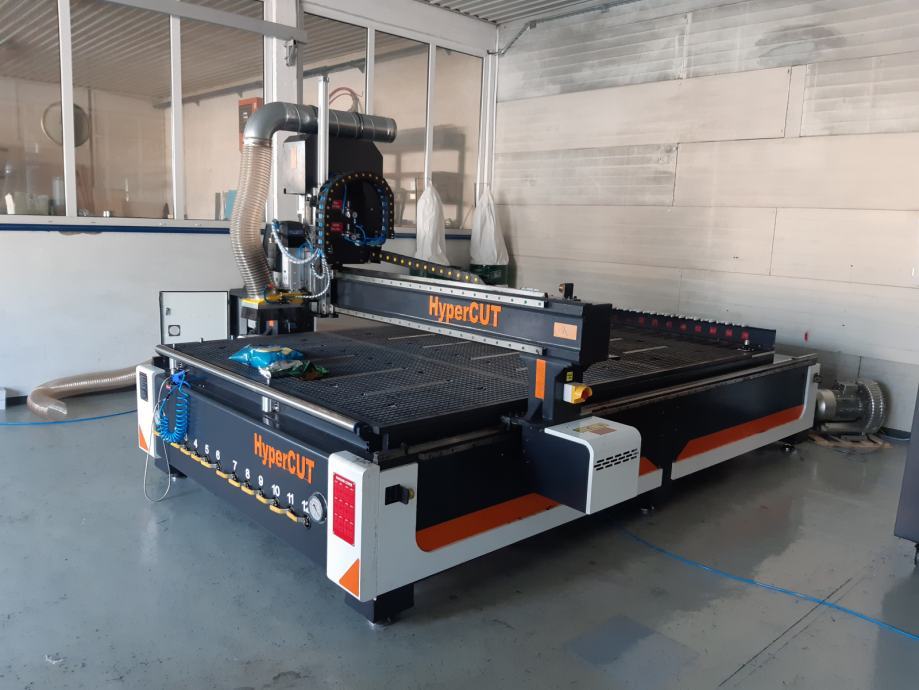 HyperCUT CNC glodalica 2030 AMO - automatska izmjena alata