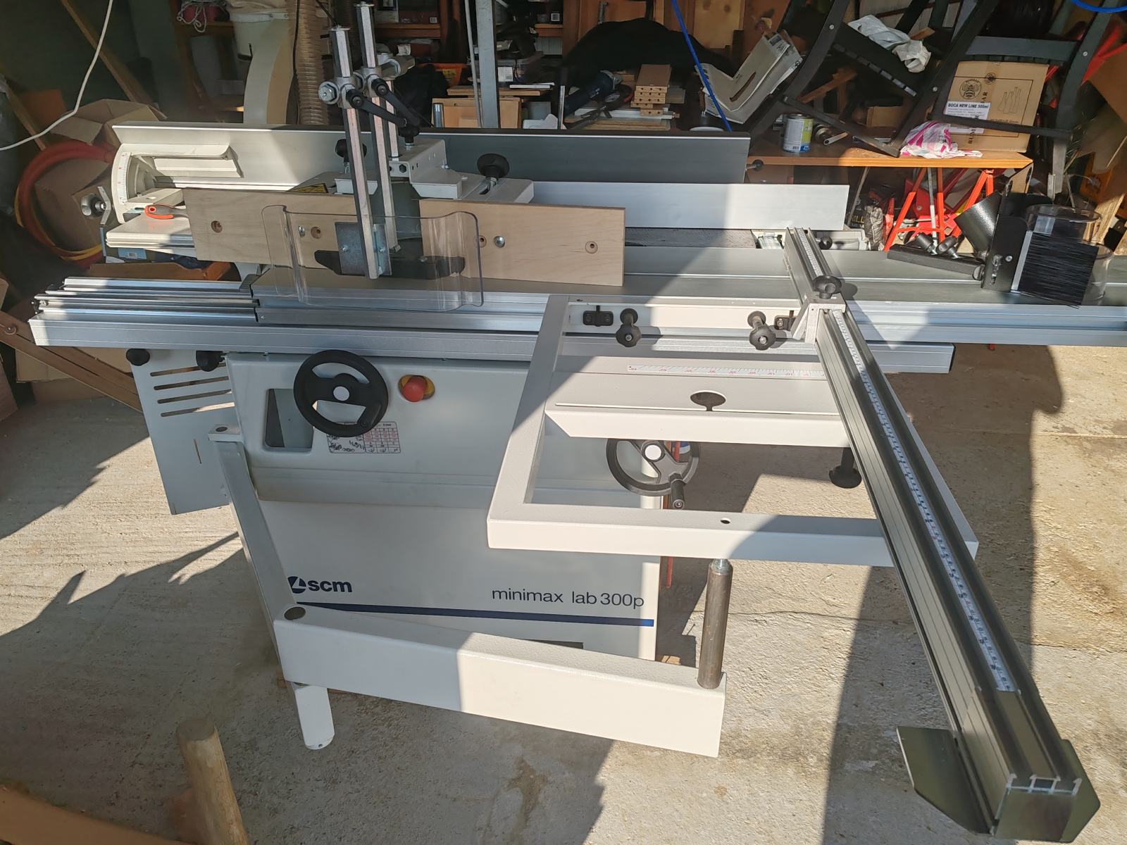 Kombinirani stroj za obradu drva SCM Minimax lab 300p