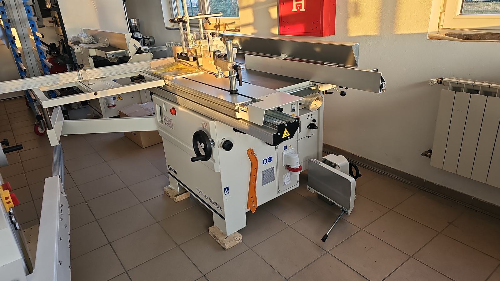 Kombinirka Scm minimax Lab 300p