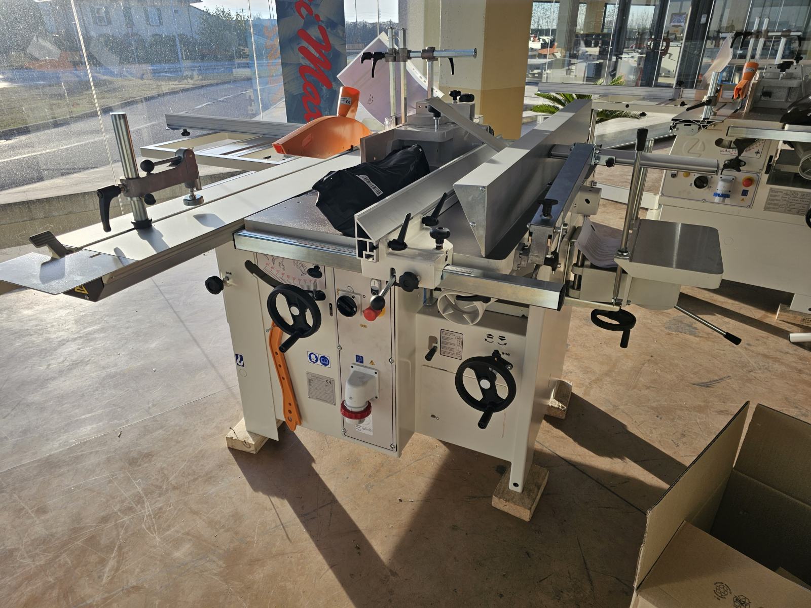 Scm minimax nova kombinirka Lab 300p