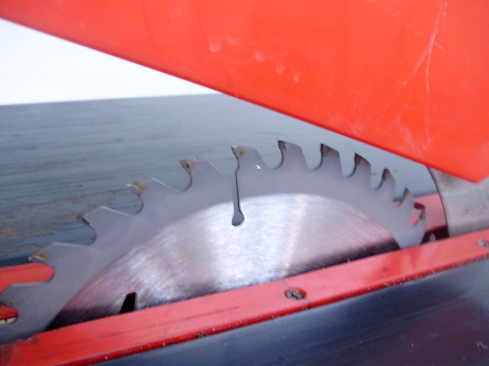 Stolni cirkular Einhell TK 600