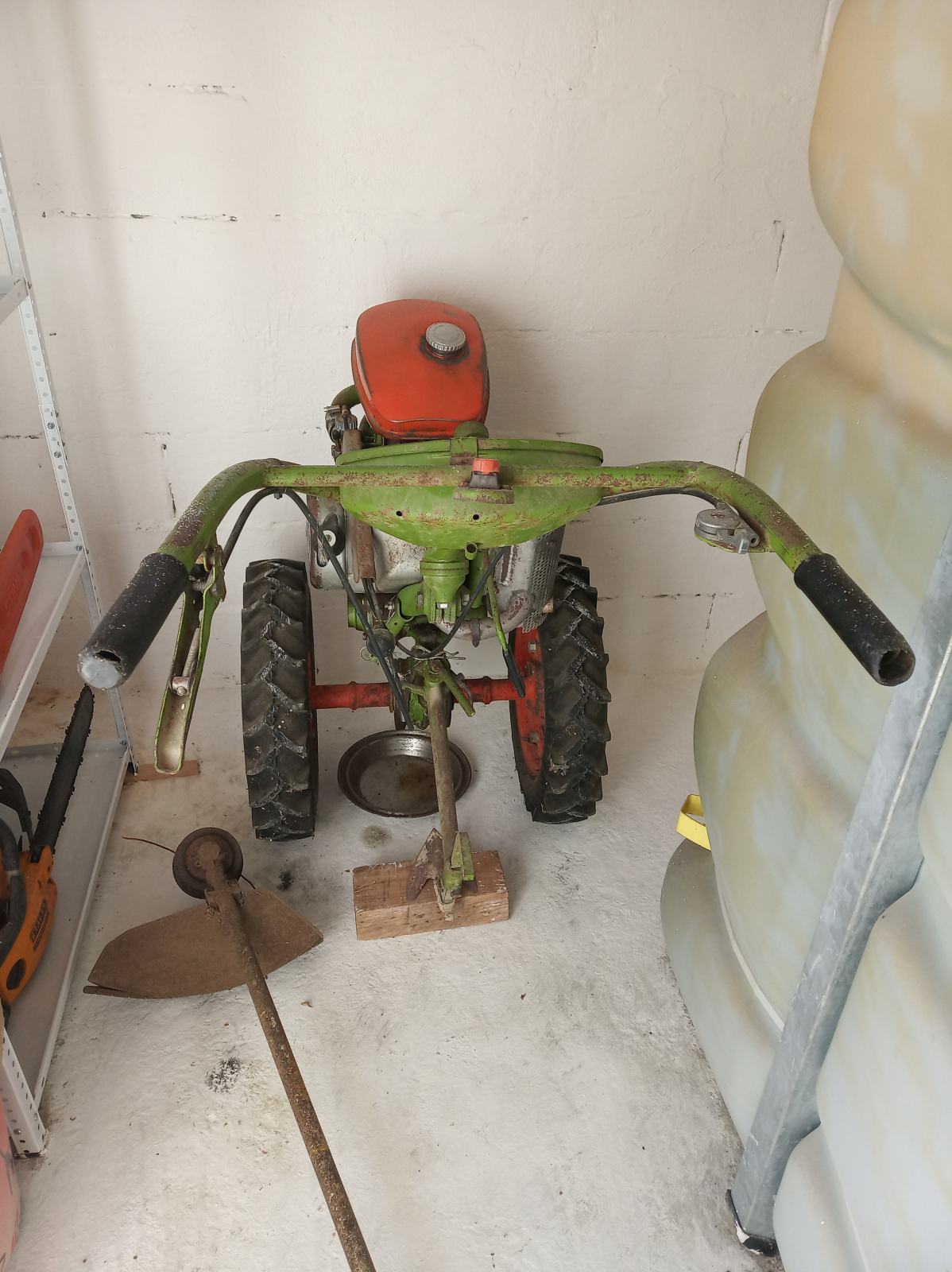 Agria motokopačica - freza