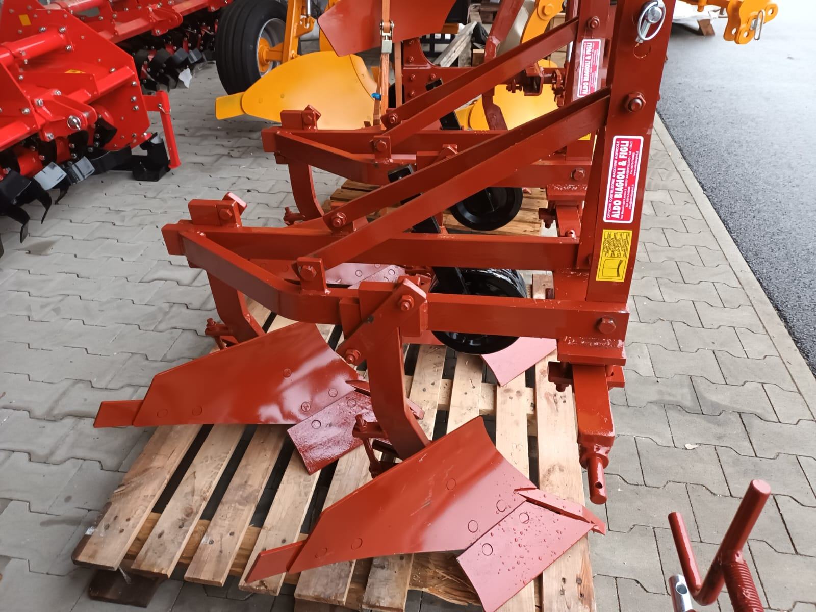 Dvobrazni plug Biagioli ravnjak - BR-04S ***AKCIJA!***