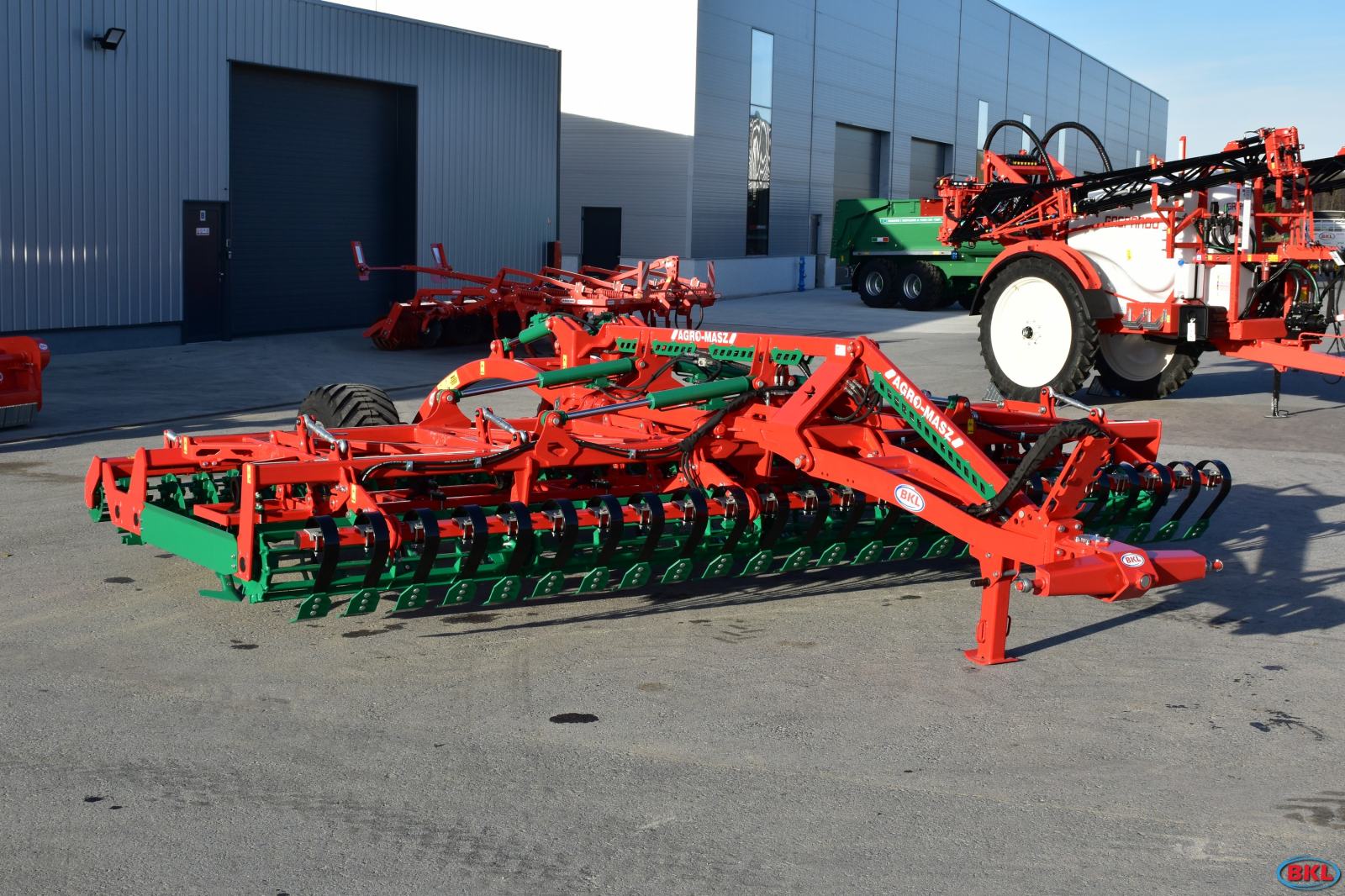 Agro-Masz AUC - kompaktor vučeni