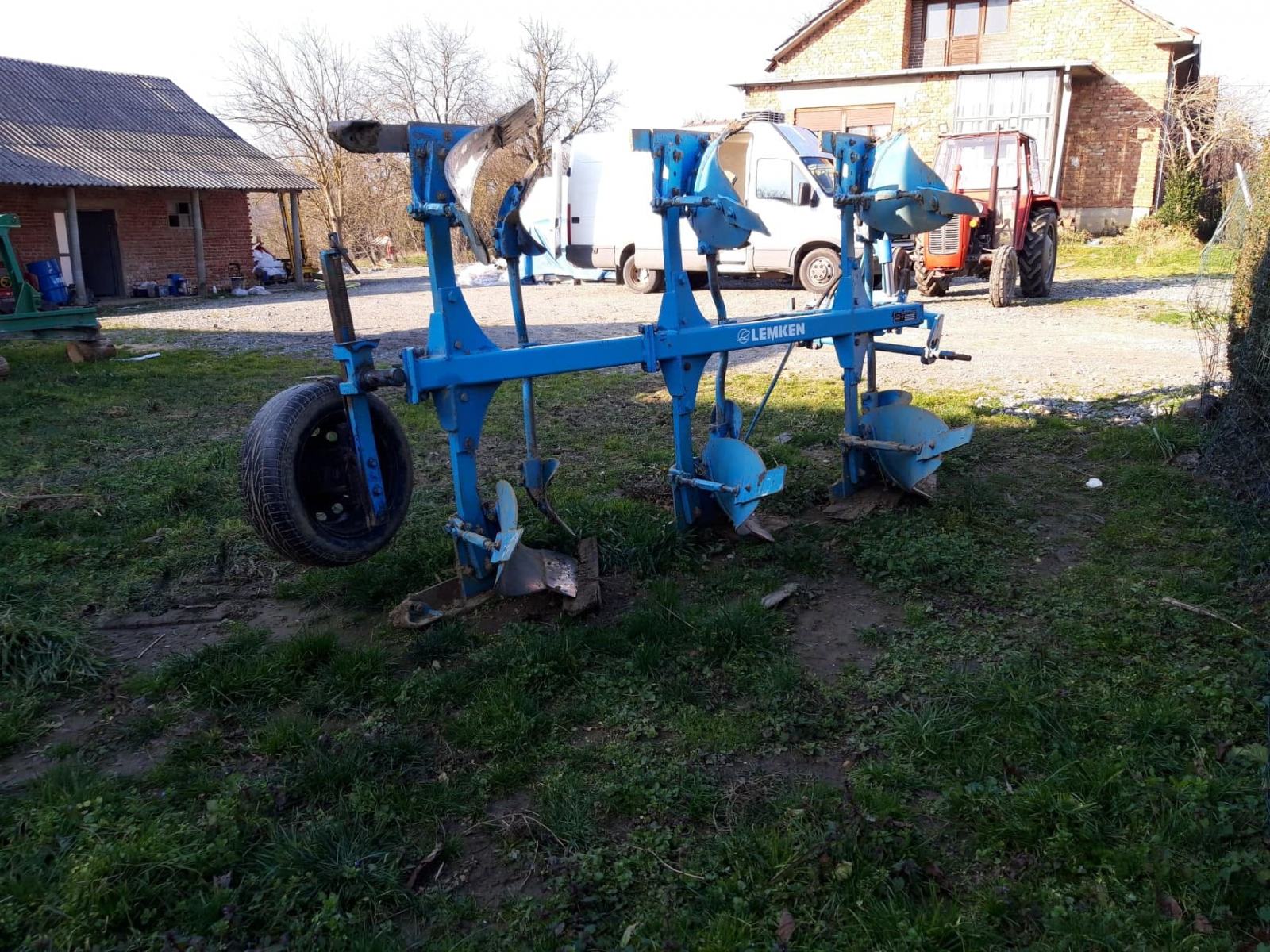 Plug 3brazde okretač Lemken opal 090 2+1 AKCIJA!!