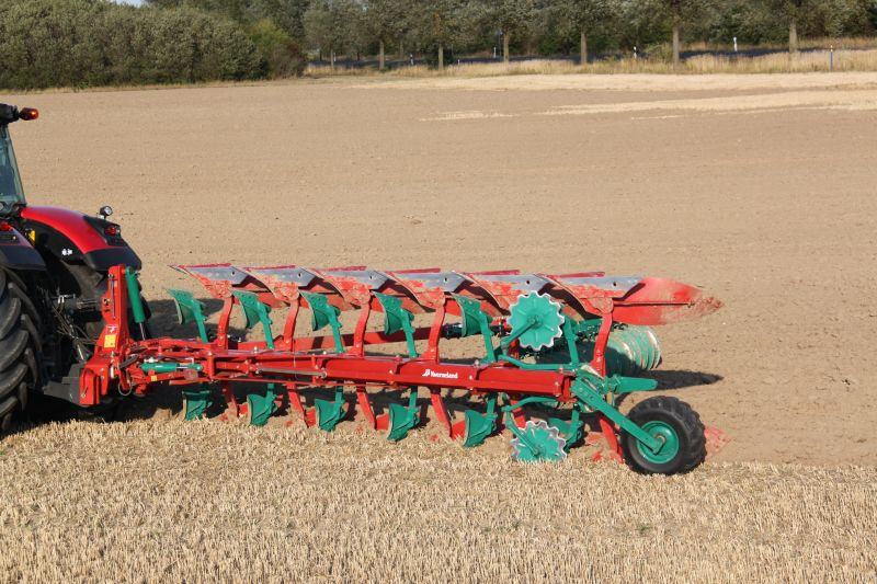Plug Kverneland LB Variomat