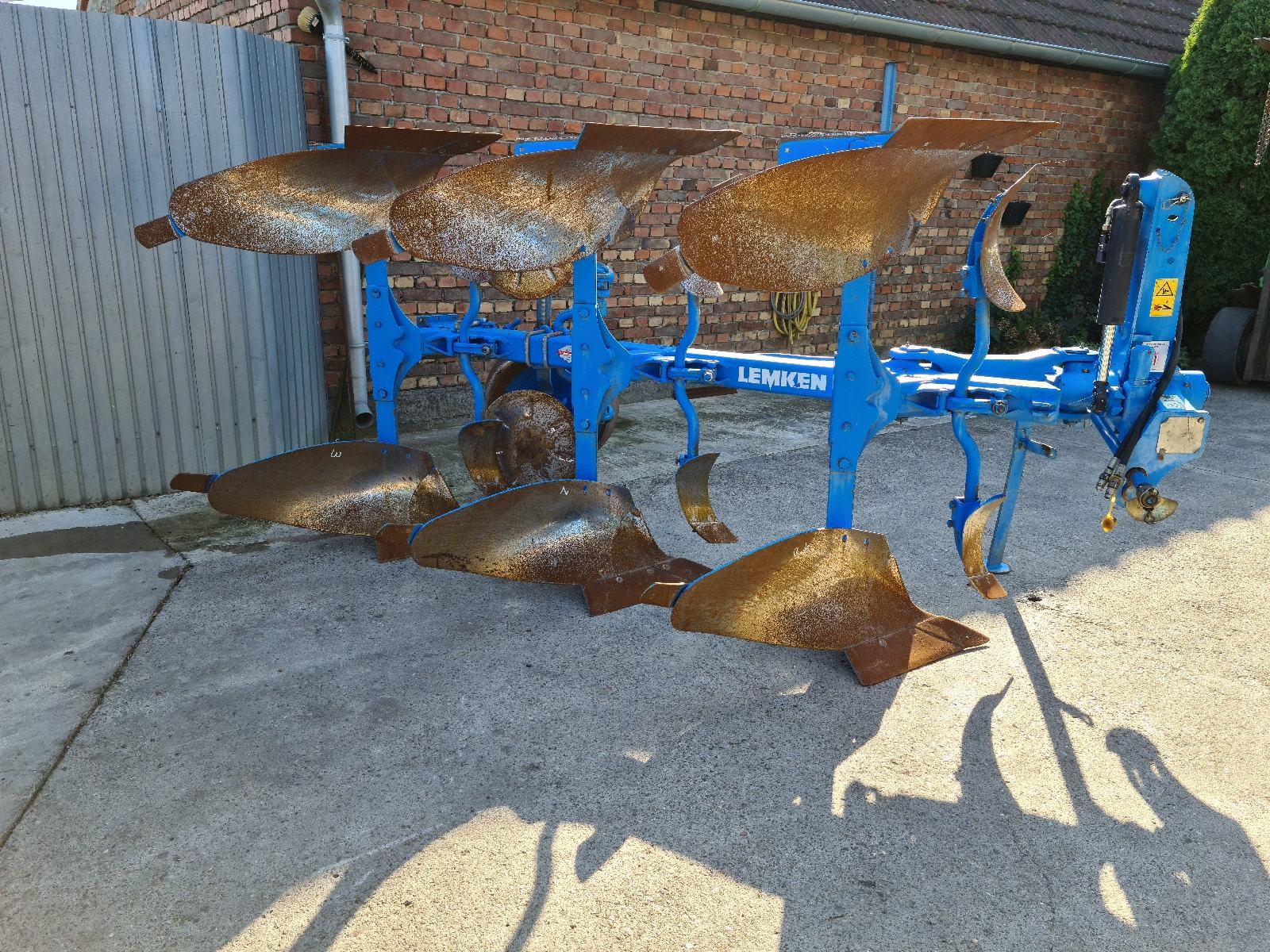 Plug Lemken Opal 110