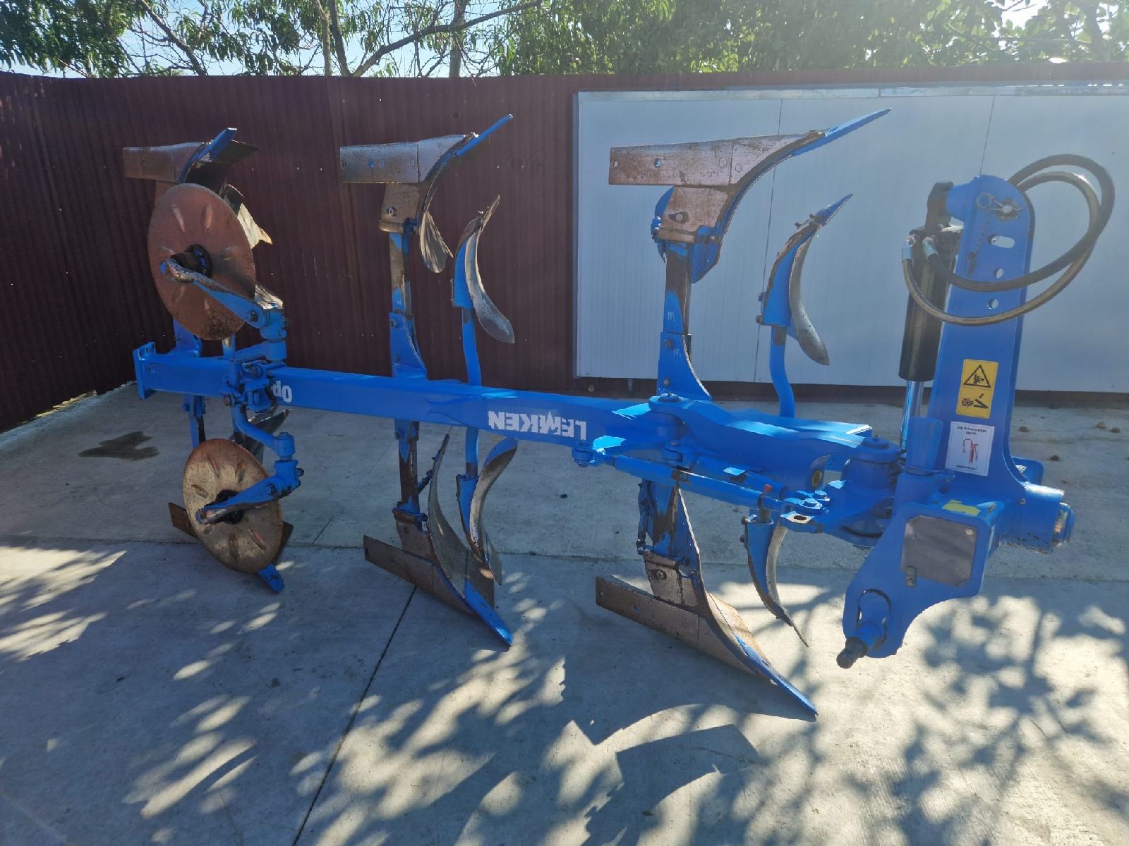 Plug Lemken Opal 110