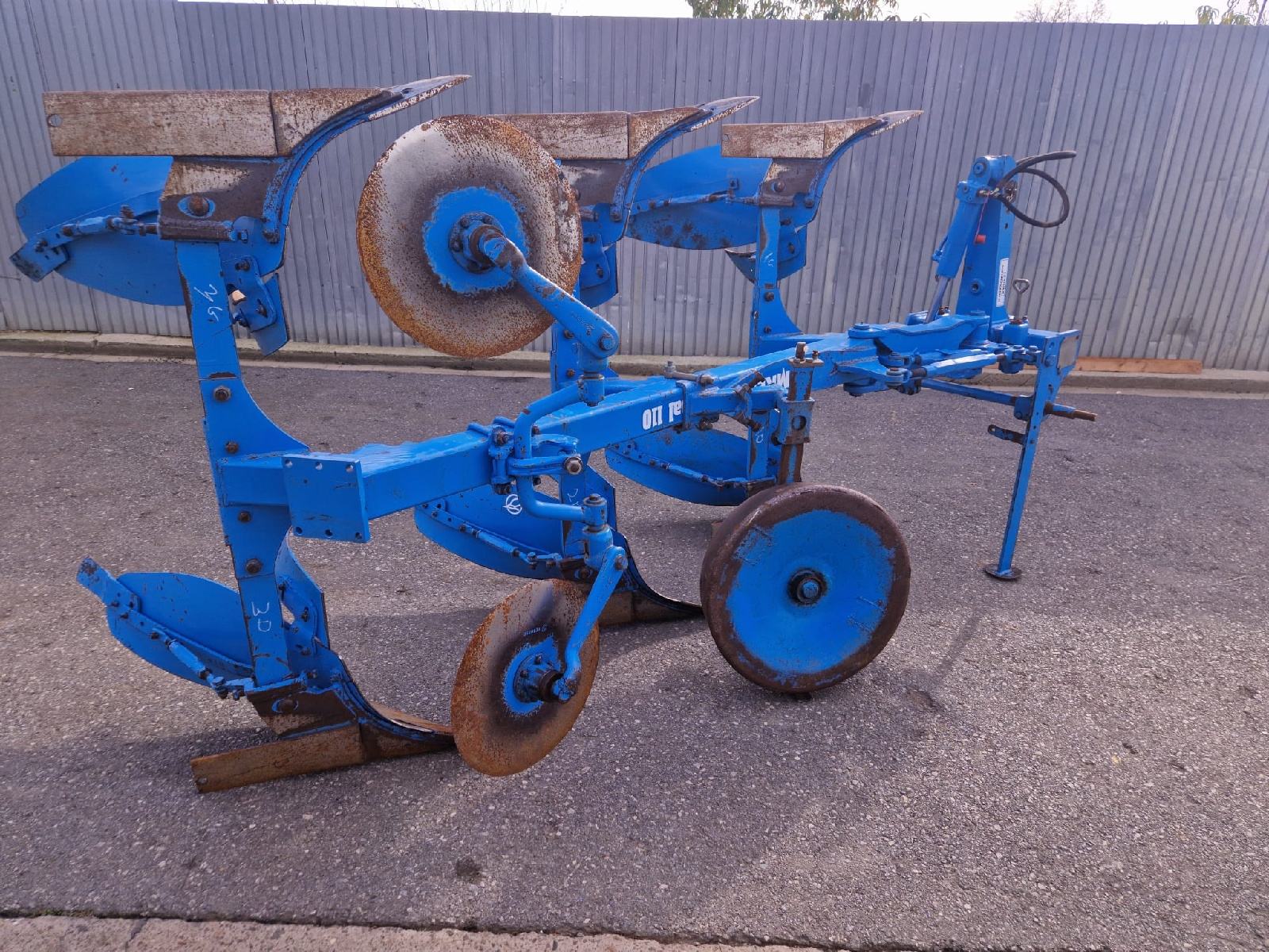 Plug Lemken Opal 110