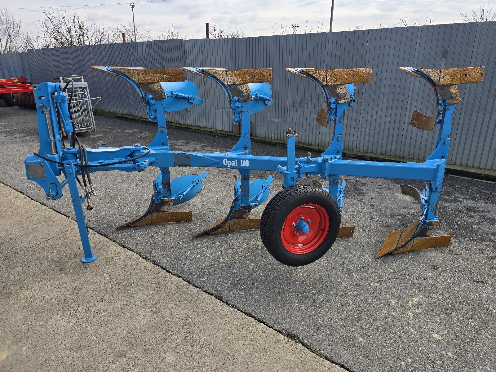 Plug Lemken Opal 110