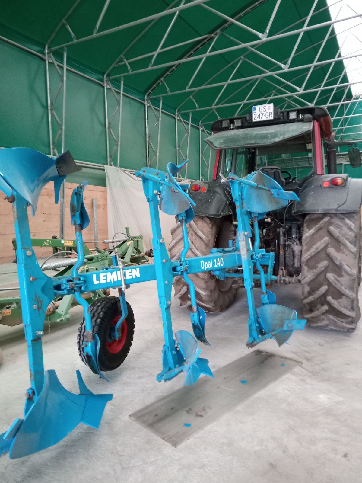 PLUG LEMKEN TROBRAZNI