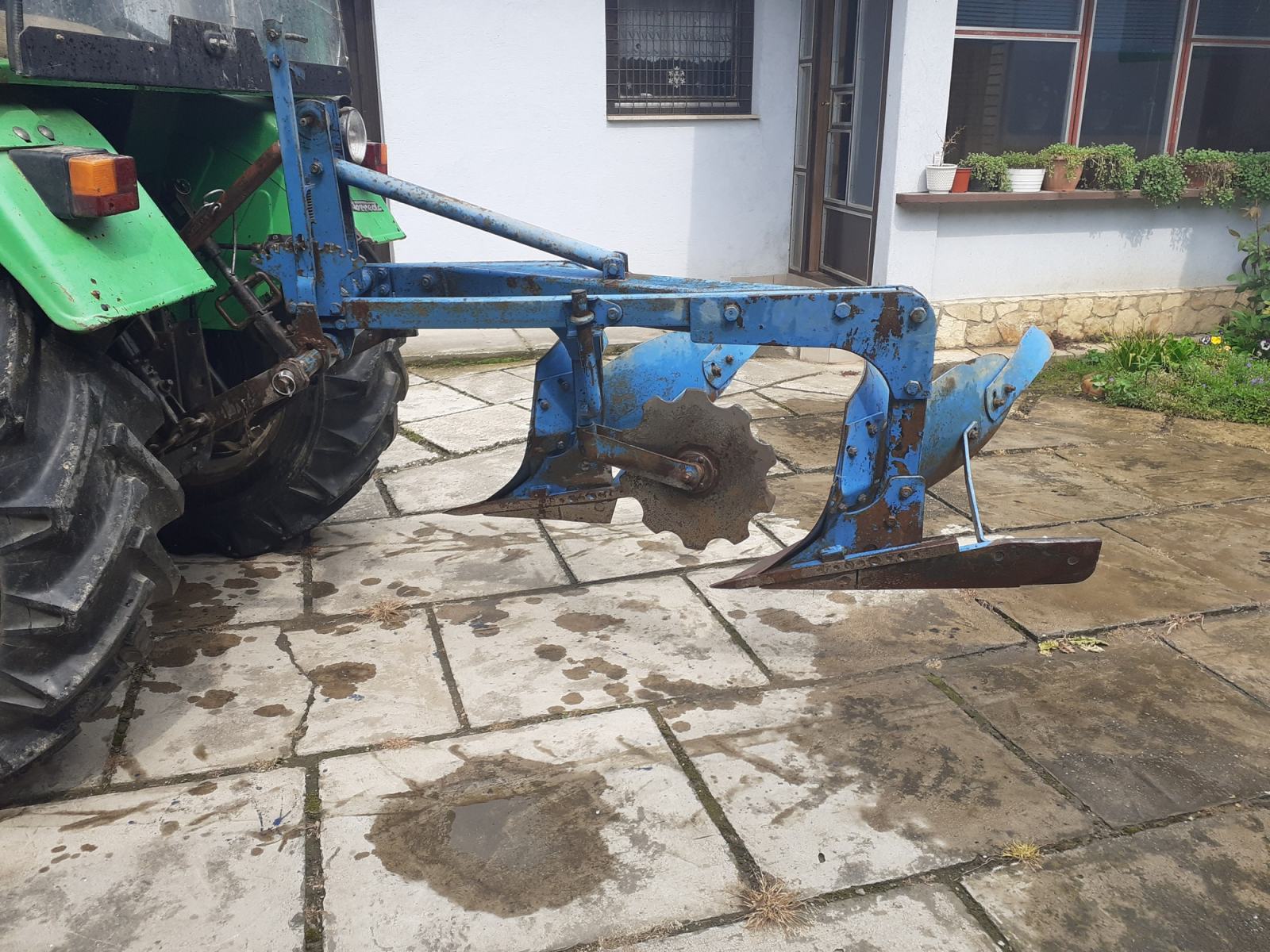 Plug OLT 2 brazde 12 cola prodajem