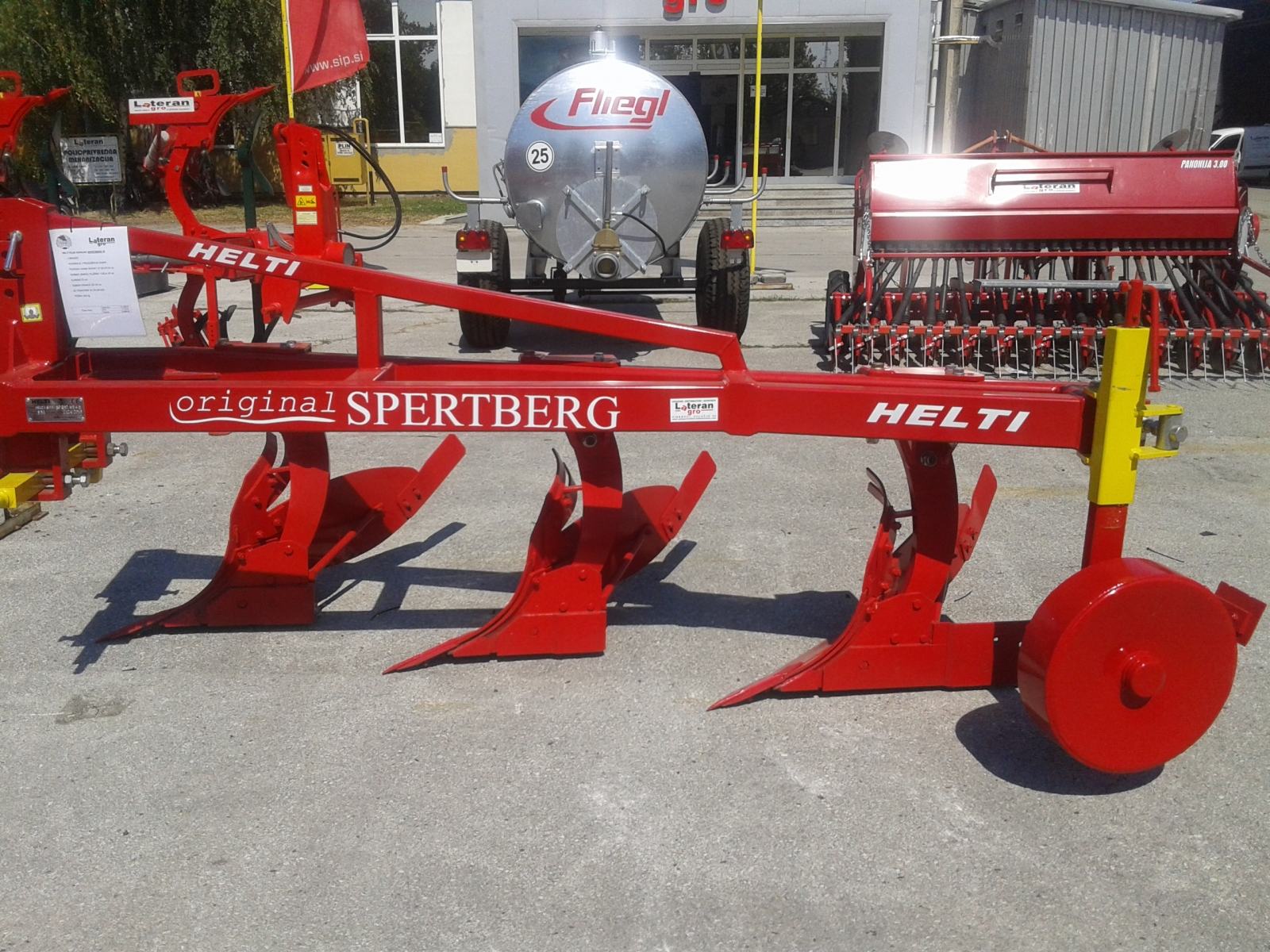 PLUG HELTI RAVNJAK 3 BRAZDE