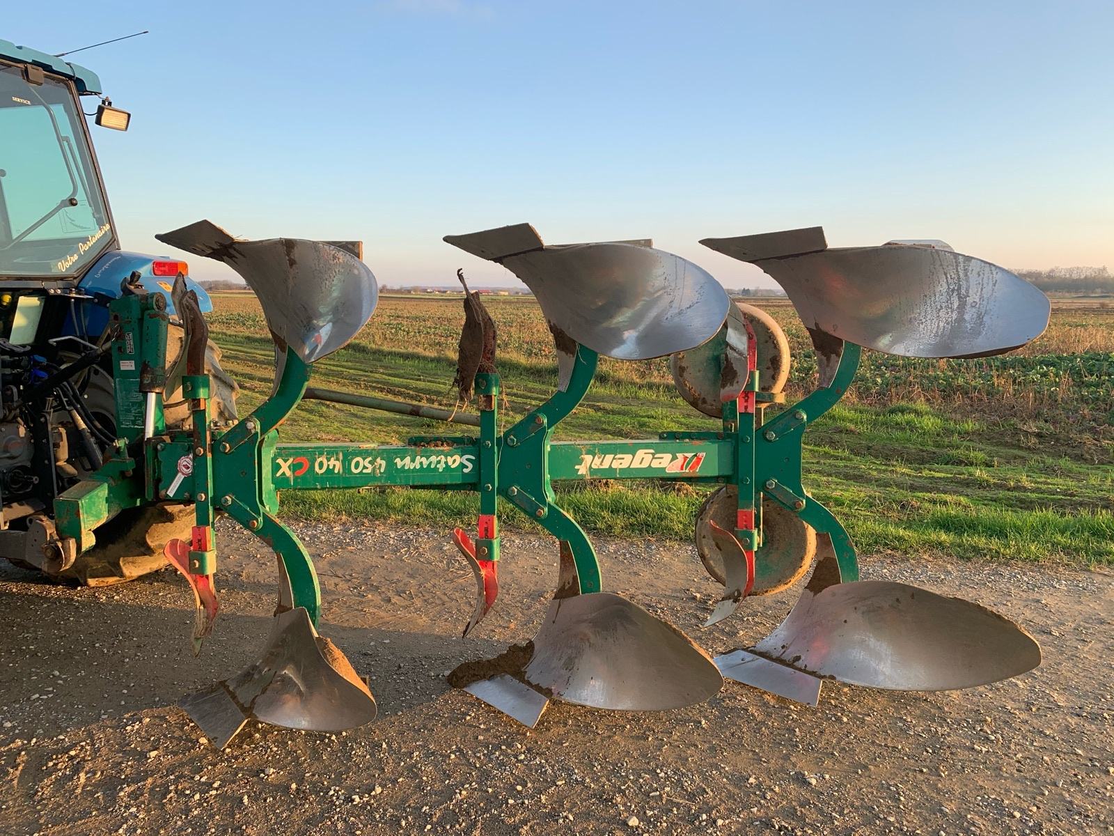 Plug Regent Saturn 450 40 CX 3 brazde