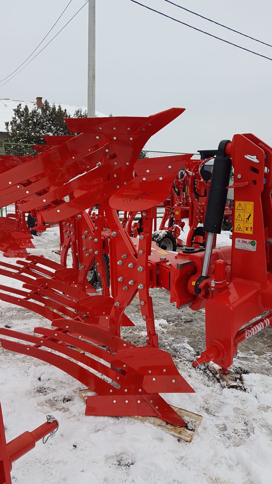 Plug UNLU 3 brazde okretač - rešetkasta daska