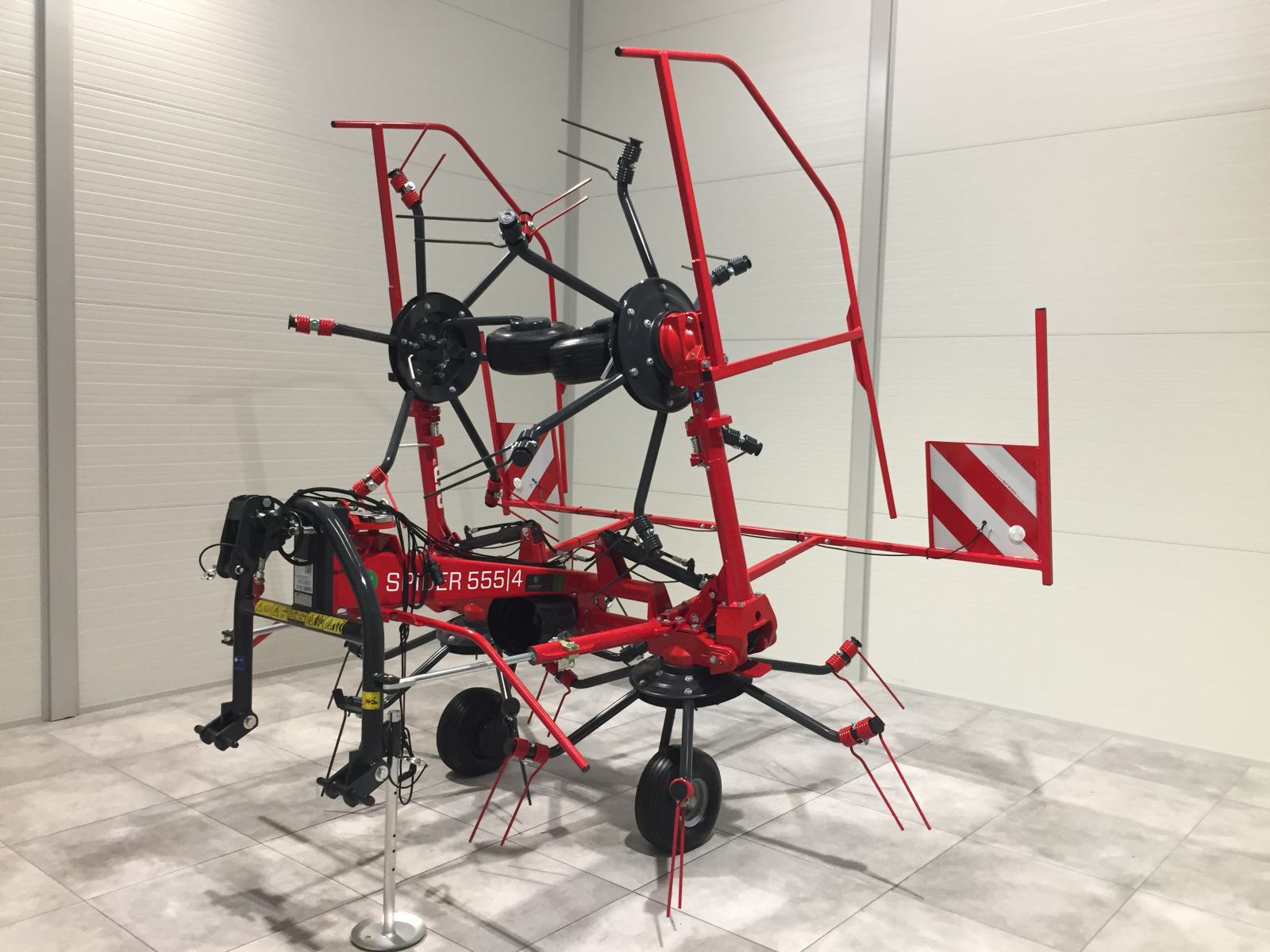 Okretač sijena i trave SIP Spider 555/4