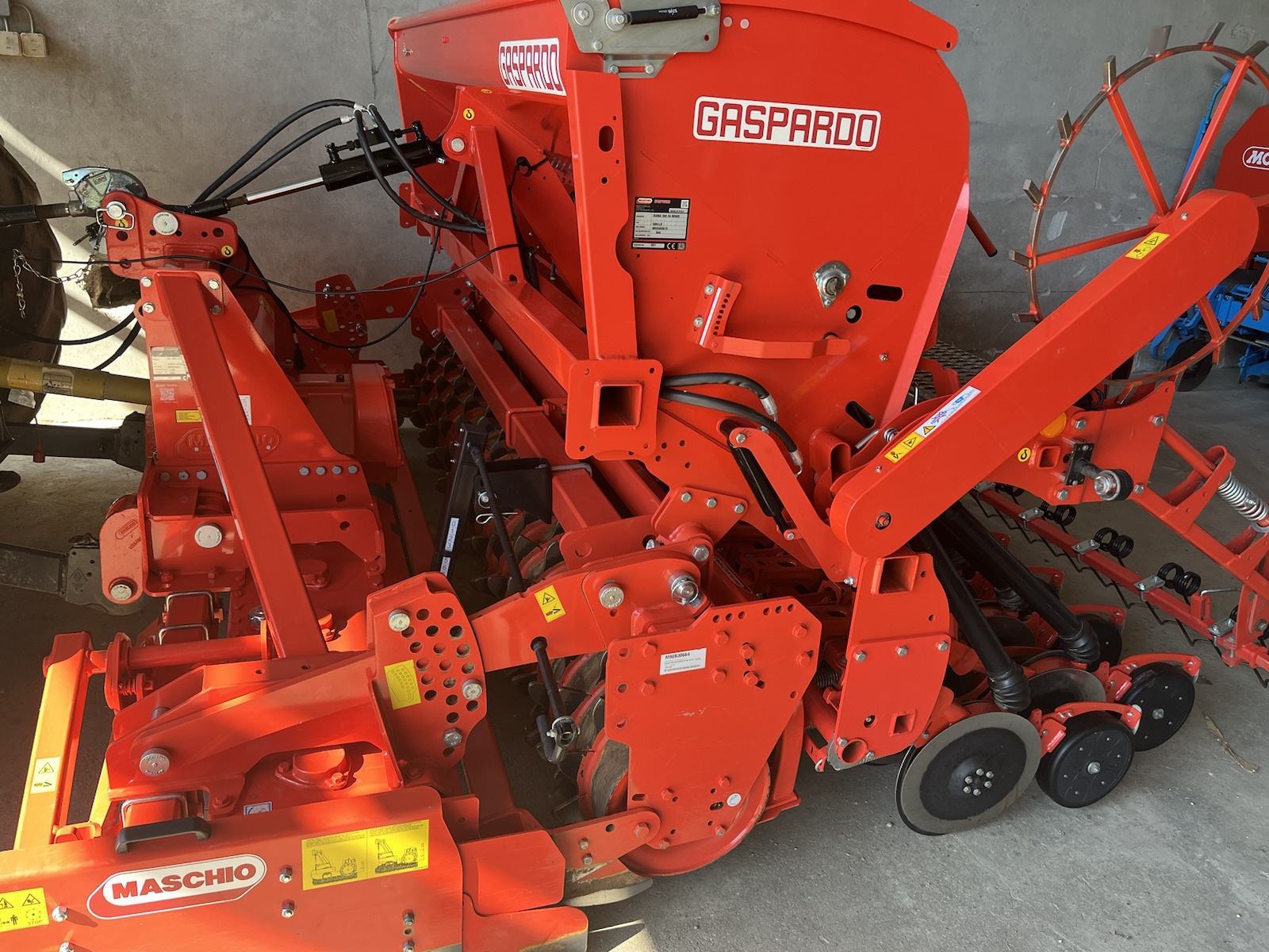 Sjetvena kombinacija Maschio-Gaspardo Dama 300 Corex Plus