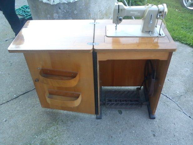 Šivača mašina Bagat Jadranka