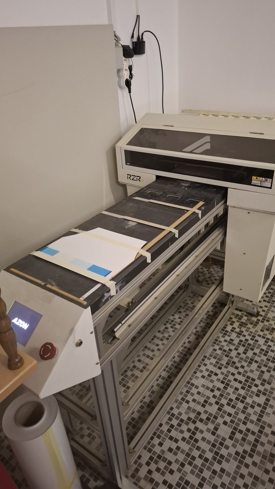 Azon Razor UV printer