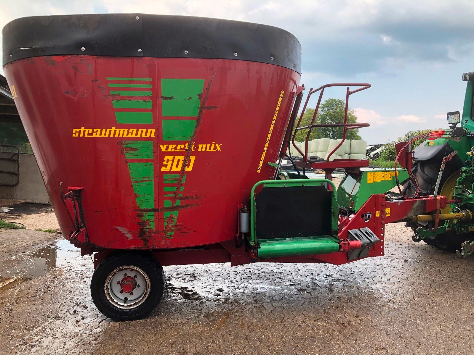 Strautmann Verti-Mix 900