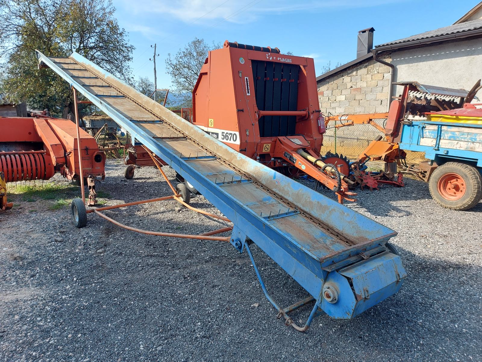 Traka za kockaste bale