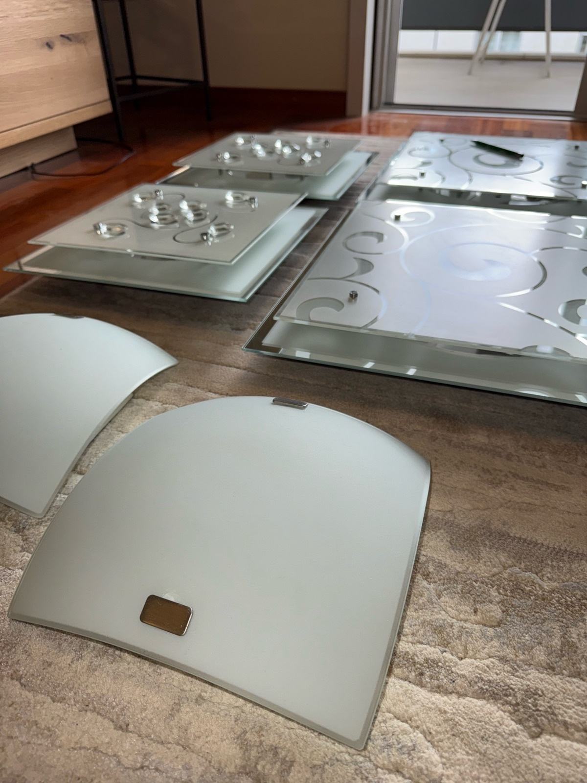 Elegantni set kvalitetnih plafonjera - Split, Firule